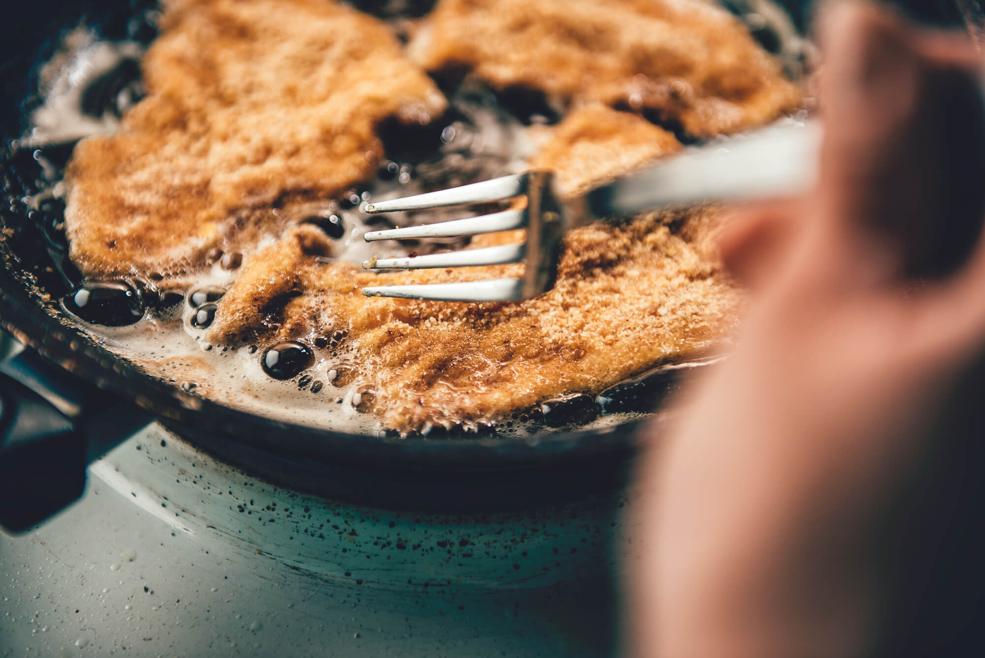 180199-o-que-devo-observar-ao-fritar-alimentos - Blog Nova Safra